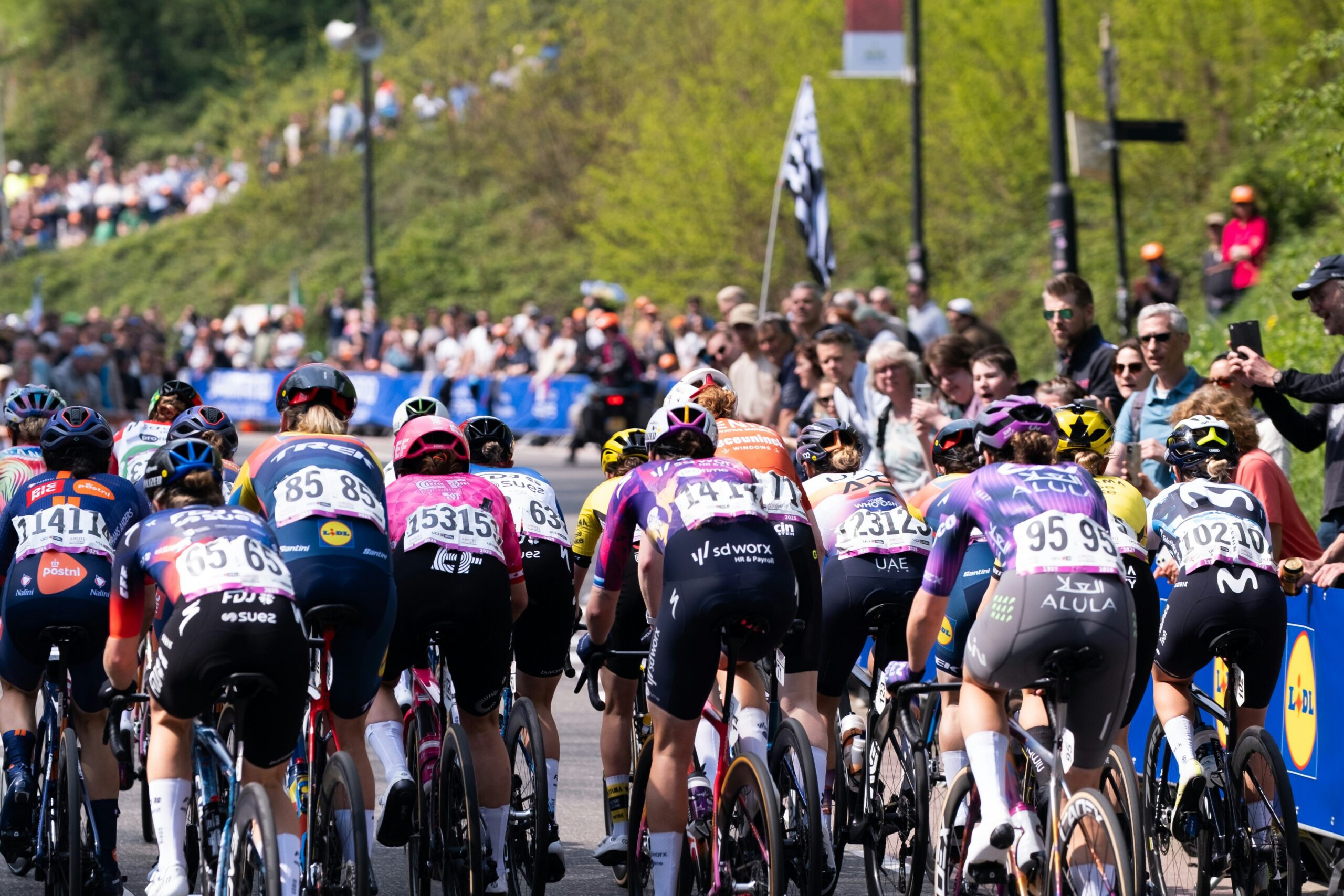 Tour de France Femmes 2025: De route en etappes - En Route